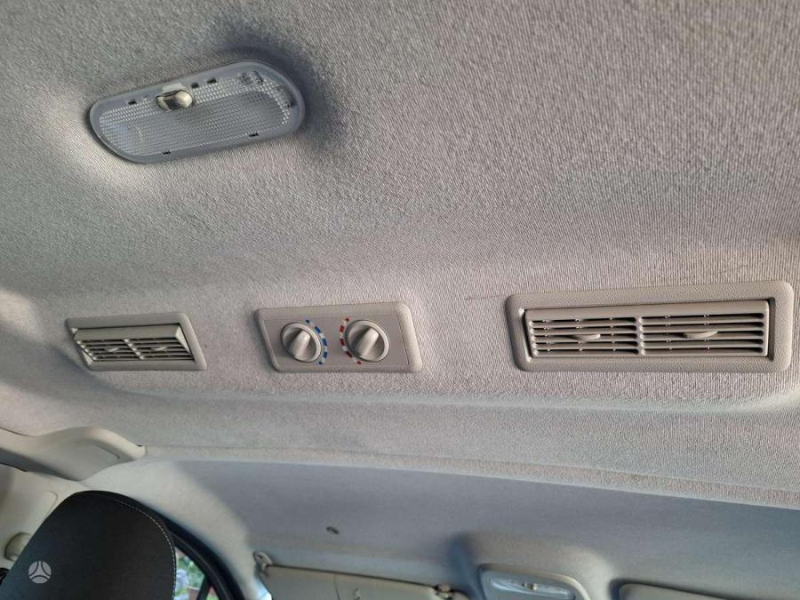 Grey Opel Vivaro 2016 in Siauliai, with an engine capacity of 1.60 L and mileage of 256 thousand km for 10700 €, photo 12 on AUTOMOTO.COM.LV
