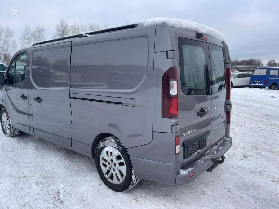 Pelēks Opel Vivaro 2017 Kauņa, ar dzinēja tilpumu 1.60 L un nobraukumu 278 tūkst. km par 5450 €, foto 10 vietnē AUTOMOTO.COM.LV
