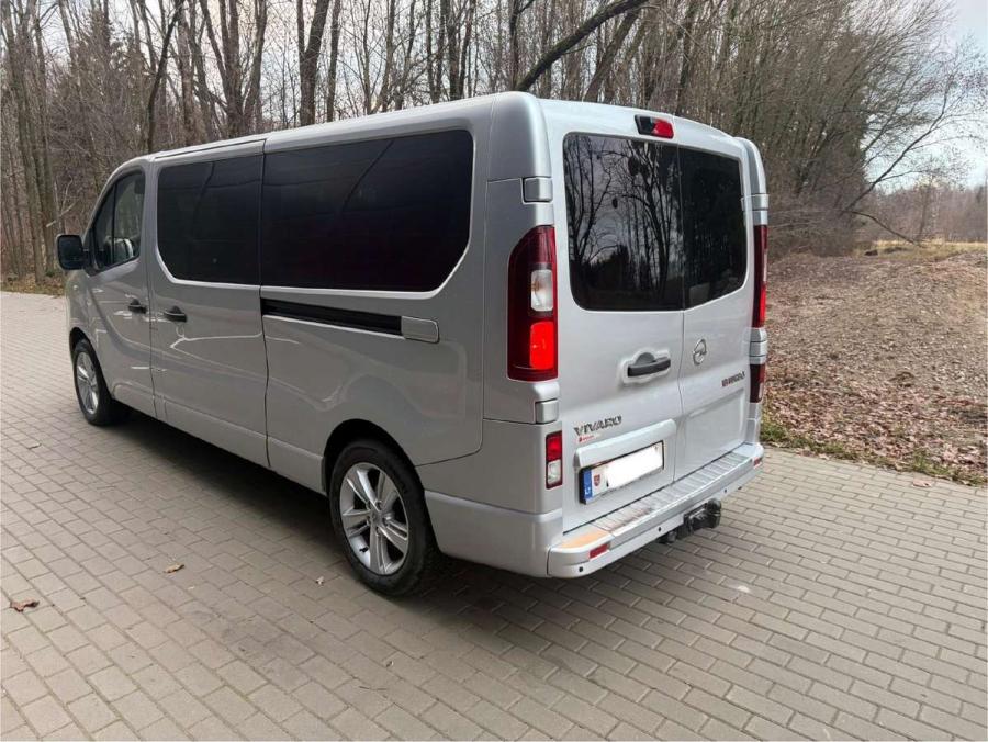 Pelēks Opel Vivaro 2018 Kauņa, ar dzinēja tilpumu 1.60 L un nobraukumu 182 tūkst. km par 15900 €, foto 6 vietnē AUTOMOTO.COM.LV
