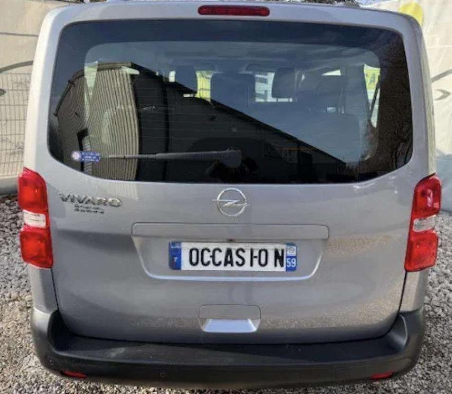 Grey Opel Vivaro 2019 in Kaunas, with an engine capacity of 1.50 L and mileage of 126 thousand km for 17700 €, photo 5 on AUTOMOTO.COM.LV