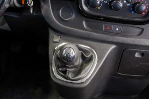 Grey Opel Vivaro 2019 in Marijampole, with an engine capacity of 1.60 L and mileage of 203 thousand km for 14450 €, photo 17 on AUTOMOTO.COM.LV