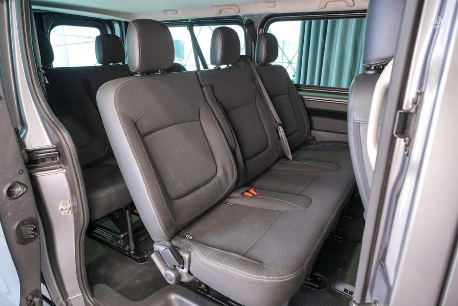Grey Opel Vivaro 2019 in Marijampole, with an engine capacity of 1.60 L and mileage of 203 thousand km for 14450 €, photo 26 on AUTOMOTO.COM.LV