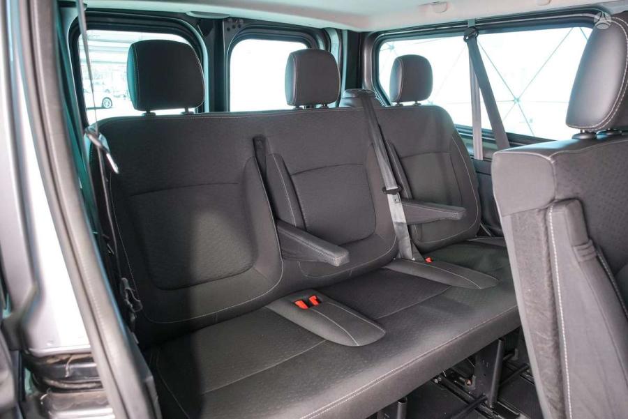 Grey Opel Vivaro 2019 in Marijampole, with an engine capacity of 1.60 L and mileage of 203 thousand km for 14450 €, photo 27 on AUTOMOTO.COM.LV