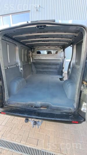 Pelēks Opel Vivaro 2002 Jelgava, ar dzinēja tilpumu 1.90 L un nobraukumu 404 tūkst. km par 2300 €, foto 11 vietnē AUTOMOTO.COM.LV