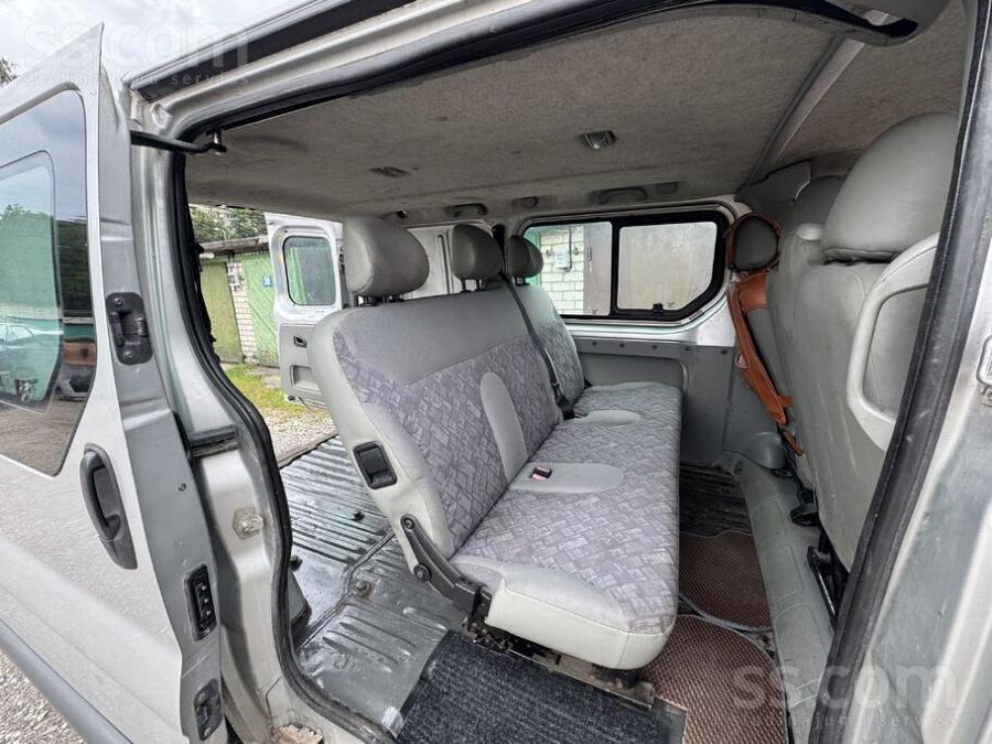 Pelēks Opel Vivaro 2003 Rīga, ar dzinēja tilpumu 1.90 L un nobraukumu 504 tūkst. km par 2350 €, foto 5 vietnē AUTOMOTO.COM.LV