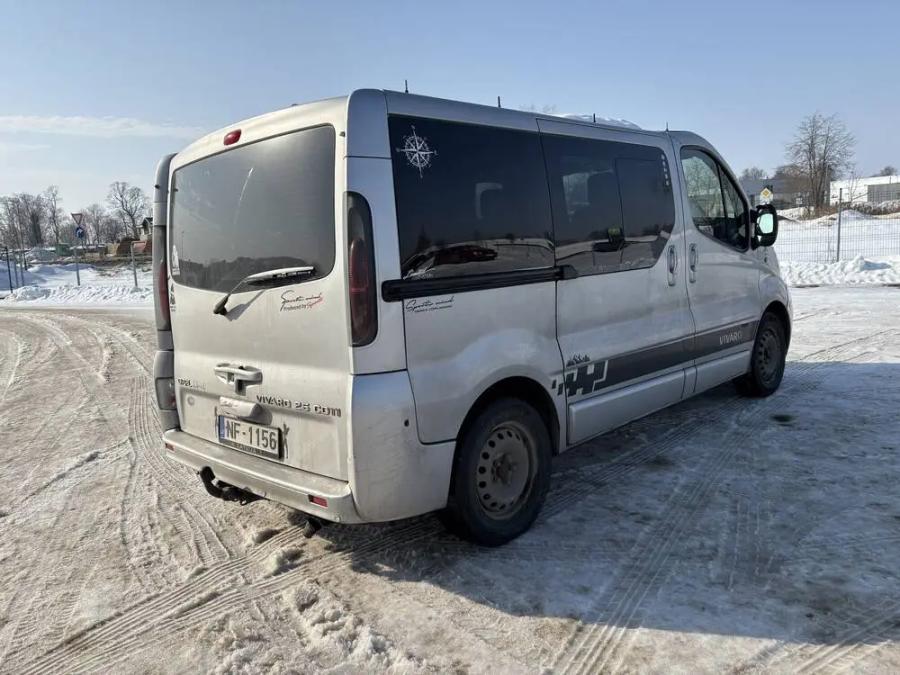 Серый Опель Виваро 2004 в Даугавпилс, объемом двигателя 2.50 л и пробегом 371 тыс. км за 3150 €, фото 6 на AUTOMOTO.COM.LV