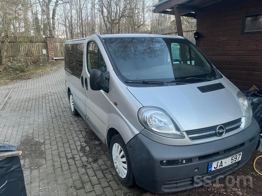 Pelēks Opel Vivaro 2005 Rīga, ar dzinēja tilpumu 1.90 L un nobraukumu 411 tūkst. km par 3700 €, foto 1 vietnē AUTOMOTO.COM.LV