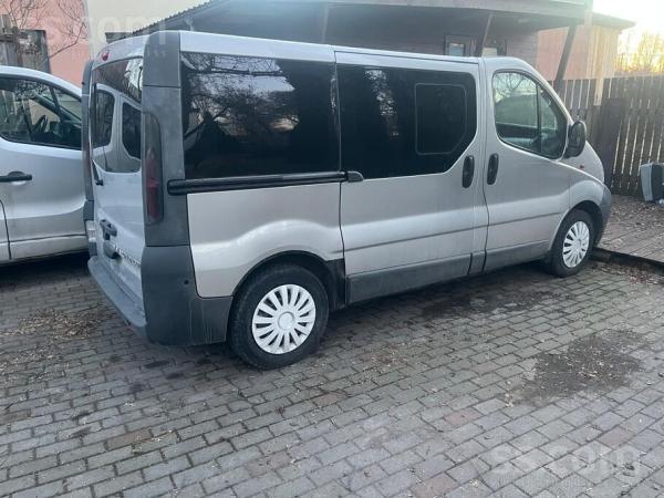 Pelēks Opel Vivaro 2005 Rīga, ar dzinēja tilpumu 1.90 L un nobraukumu 411 tūkst. km par 3700 €, foto 2 vietnē AUTOMOTO.COM.LV