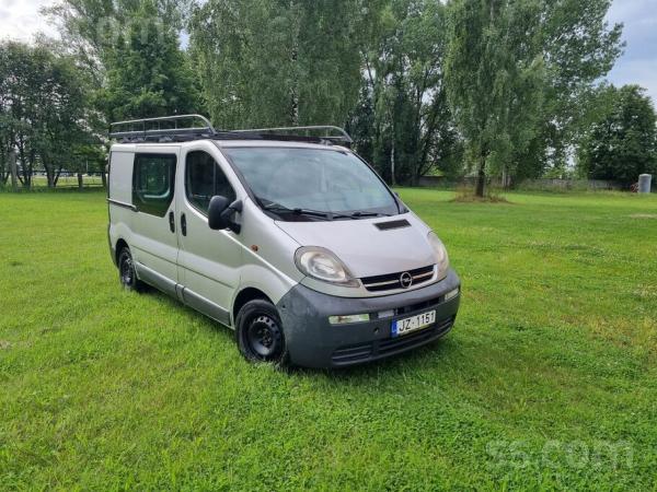 Grey Opel Vivaro 2005 in Aizkraukle, with an engine capacity of 1.90 L and mileage of 290 thousand km for 1700 €, photo 4 on AUTOMOTO.COM.LV