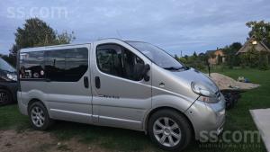 Pelēks Opel Vivaro 2005 Saldus, ar dzinēja tilpumu 2.50 L un nobraukumu 241 tūkst. km par 5800 €, foto 7 vietnē AUTOMOTO.COM.LV