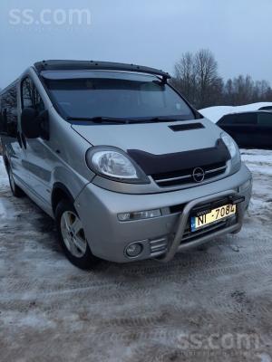 Pelēks Opel Vivaro 2006 Valmiera, ar dzinēja tilpumu 1.90 L un nobraukumu 355 tūkst. km par 6550 €, foto 3 vietnē AUTOMOTO.COM.LV