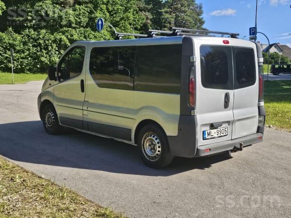 Pelēks Opel Vivaro 2006 Alūksne, ar dzinēja tilpumu 1.90 L un nobraukumu 338 tūkst. km par 5500 €, foto 5 vietnē AUTOMOTO.COM.LV