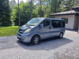Grey Opel Vivaro 2006 in Riga, with an engine capacity of 2.50 L and mileage of 489 thousand km for 3850 €, photo  on AUTOMOTO.COM.LV