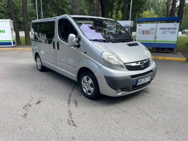 Pelēks Opel Vivaro 2006 Rīga, ar dzinēja tilpumu 2.00 L un nobraukumu 315 tūkst. km par 5700 €, foto 5 vietnē AUTOMOTO.COM.LV