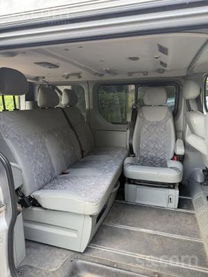 Pelēks Opel Vivaro 2006 Rīga, ar dzinēja tilpumu 2.50 L un nobraukumu 293 tūkst. km par 4500 €, foto 3 vietnē AUTOMOTO.COM.LV