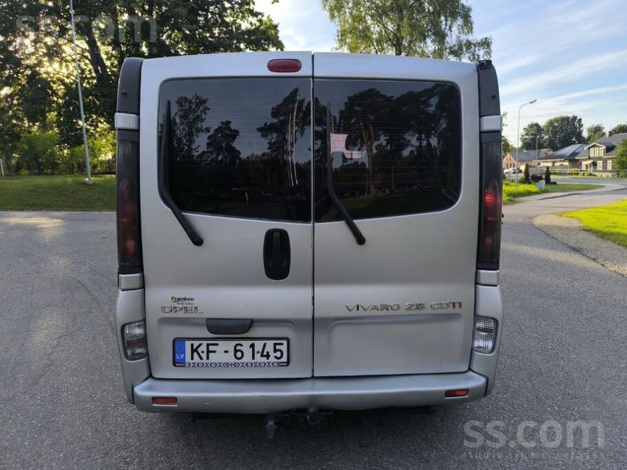Серый Опель Виваро 2006 в Валмиера, объемом двигателя 2.50 л и пробегом 316 тыс. км за 4995 €, фото 9 на AUTOMOTO.COM.LV