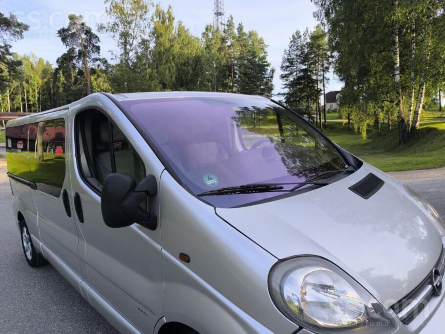 Серый Опель Виваро 2006 в Валмиера, объемом двигателя 2.50 л и пробегом 316 тыс. км за 4995 €, фото 12 на AUTOMOTO.COM.LV