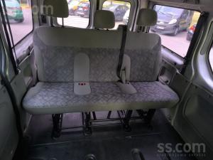 Grey Opel Vivaro 2006 in Valmiera, with an engine capacity of 2.50 L and mileage of 316 thousand km for 4995 €, photo 18 on AUTOMOTO.COM.LV