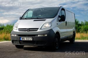 Grey Opel Vivaro 2006 in Jelgava, with an engine capacity of 2.50 L and mileage of 249 thousand km for 3600 €, photo 4 on AUTOMOTO.COM.LV