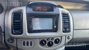 Pelēks Opel Vivaro 2006 Madona, ar dzinēja tilpumu 2.50 L un nobraukumu 427 tūkst. km par 3500 €, foto 3 vietnē AUTOMOTO.COM.LV