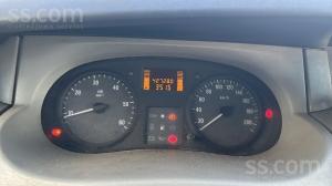 Pelēks Opel Vivaro 2006 Madona, ar dzinēja tilpumu 2.50 L un nobraukumu 427 tūkst. km par 3500 €, foto 4 vietnē AUTOMOTO.COM.LV