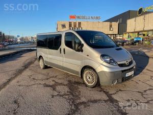 Pelēks Opel Vivaro 2006 Rīga, ar dzinēja tilpumu 2.50 L un nobraukumu 510 tūkst. km par 3700 €, foto  vietnē AUTOMOTO.COM.LV