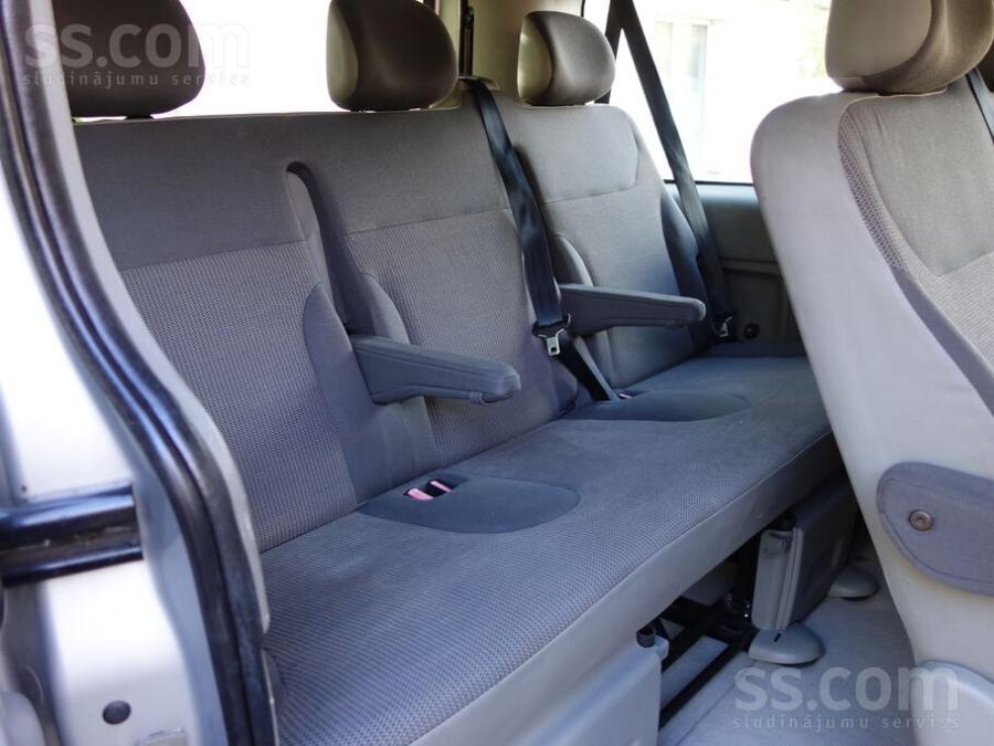 Pelēks Opel Vivaro 2006 Rīga, ar dzinēja tilpumu 1.90 L un nobraukumu 262 tūkst. km par 5550 €, foto 21 vietnē AUTOMOTO.COM.LV