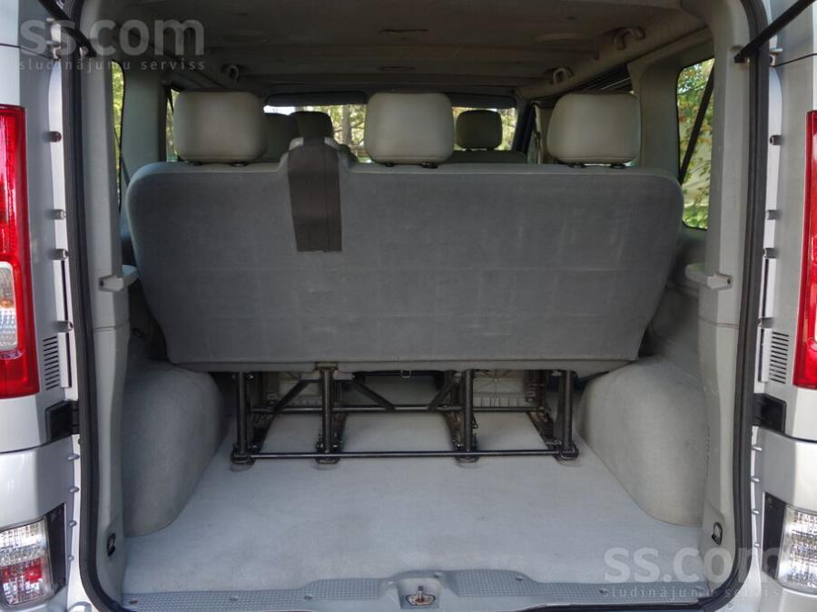 Pelēks Opel Vivaro 2006 Rīga, ar dzinēja tilpumu 1.90 L un nobraukumu 262 tūkst. km par 5550 €, foto 26 vietnē AUTOMOTO.COM.LV