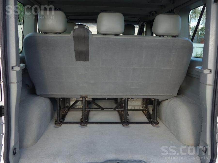 Pelēks Opel Vivaro 2006 Rīga, ar dzinēja tilpumu 1.90 L un nobraukumu 262 tūkst. km par 5550 €, foto 27 vietnē AUTOMOTO.COM.LV