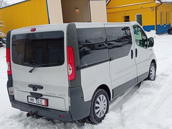 Pelēks Opel Vivaro 2007 Viļņa, ar dzinēja tilpumu 2.00 L un nobraukumu 289 tūkst. km par 5999 €, foto 3 vietnē AUTOMOTO.COM.LV