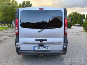 Grey Opel Vivaro 2007 in Valmiera, with an engine capacity of 2.50 L and mileage of 350 thousand km for 6550 €, photo 13 on AUTOMOTO.COM.LV