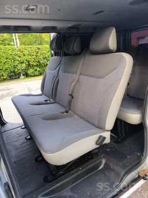 Grey Opel Vivaro 2007 in Valmiera, with an engine capacity of 2.50 L and mileage of 350 thousand km for 6550 €, photo 23 on AUTOMOTO.COM.LV