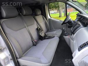 Grey Opel Vivaro 2007 in Valmiera, with an engine capacity of 2.50 L and mileage of 350 thousand km for 6550 €, photo 28 on AUTOMOTO.COM.LV