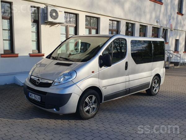 Pelēks Opel Vivaro 2008 Jelgava, ar dzinēja tilpumu 2.50 L un nobraukumu 370 tūkst. km par 6950 €, foto 1 vietnē AUTOMOTO.COM.LV
