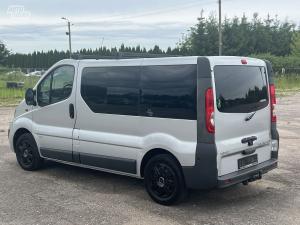 Pelēks Opel Vivaro 2008 Kėdainiai, ar dzinēja tilpumu 2.00 L un nobraukumu 243 tūkst. km par 6800 €, foto 5 vietnē AUTOMOTO.COM.LV