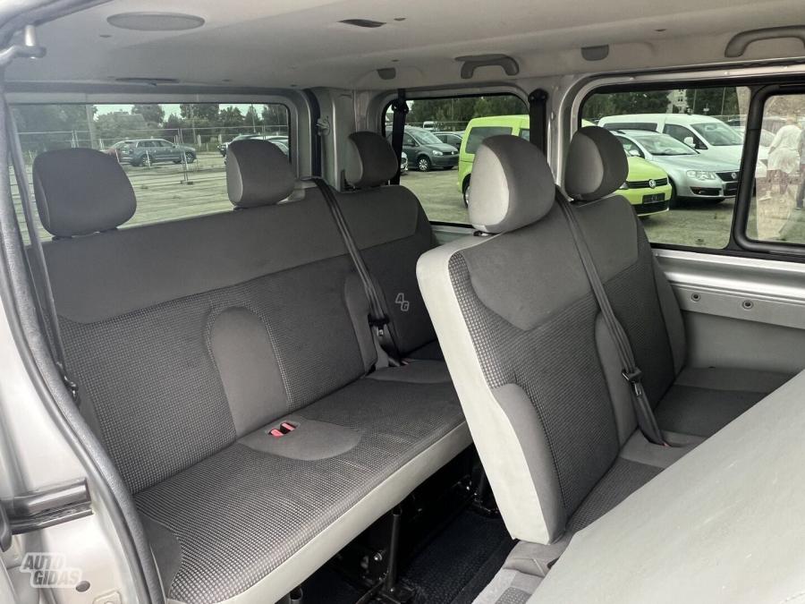 Pelēks Opel Vivaro 2008 Kėdainiai, ar dzinēja tilpumu 2.00 L un nobraukumu 243 tūkst. km par 6800 €, foto 14 vietnē AUTOMOTO.COM.LV