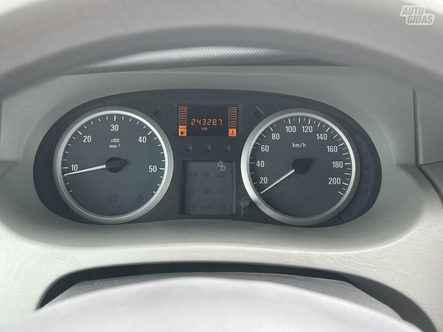 Pelēks Opel Vivaro 2008 Kėdainiai, ar dzinēja tilpumu 2.00 L un nobraukumu 243 tūkst. km par 6800 €, foto 20 vietnē AUTOMOTO.COM.LV
