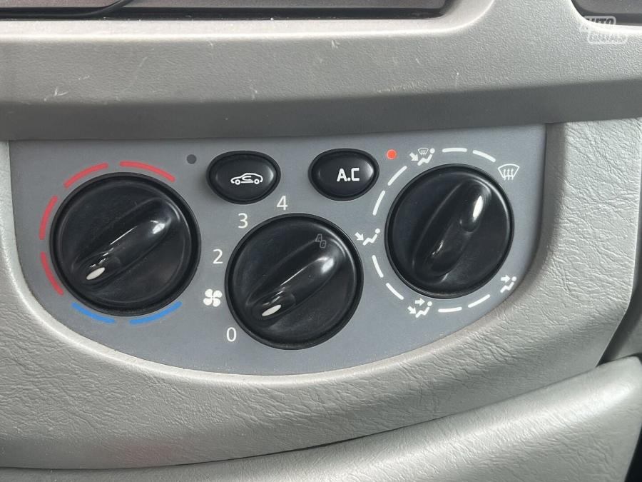 Pelēks Opel Vivaro 2008 Kėdainiai, ar dzinēja tilpumu 2.00 L un nobraukumu 243 tūkst. km par 6800 €, foto 21 vietnē AUTOMOTO.COM.LV