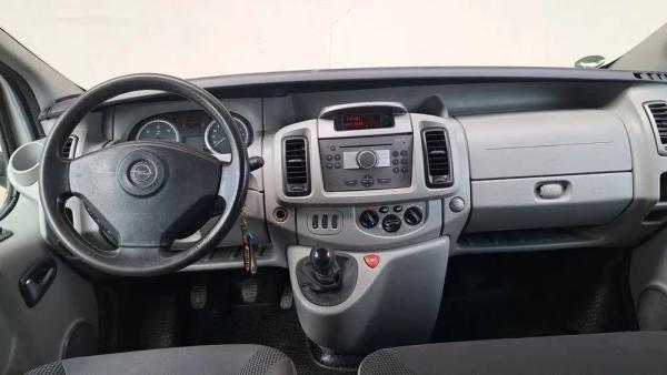 Pelēks Opel Vivaro 2008 Ogre, ar dzinēja tilpumu 2.00 L un nobraukumu 296 tūkst. km par 7150 €, foto 8 vietnē AUTOMOTO.COM.LV