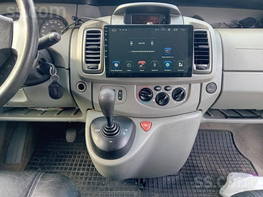 Pelēks Opel Vivaro 2008 Rīga, ar dzinēja tilpumu 2.50 L un nobraukumu 350 tūkst. km par 6100 €, foto 9 vietnē AUTOMOTO.COM.LV