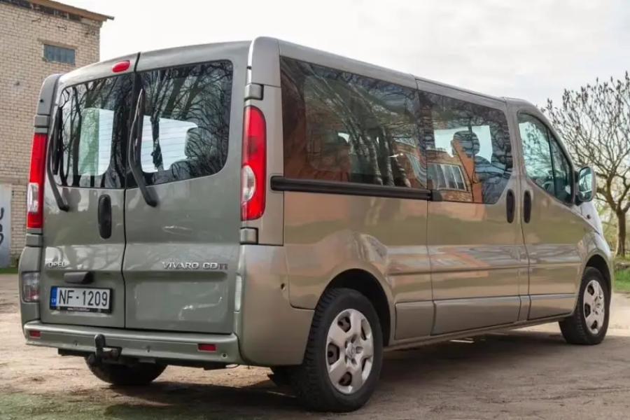 Pelēks Opel Vivaro 2009 Grobiņa, ar dzinēja tilpumu 2.00 L un nobraukumu 234 tūkst. km par 9450 €, foto 7 vietnē AUTOMOTO.COM.LV