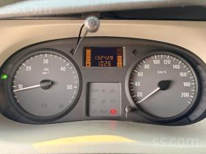 Grey Opel Vivaro 2010 in Liepaja, with an engine capacity of 2.00 L and mileage of 132 thousand km for 4950 €, photo 11 on AUTOMOTO.COM.LV
