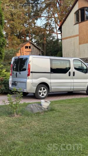 Серый Опель Виваро 2010 в Добеле, объемом двигателя 2.00 л и пробегом 203 тыс. км за 5200 €, фото 4 на AUTOMOTO.COM.LV