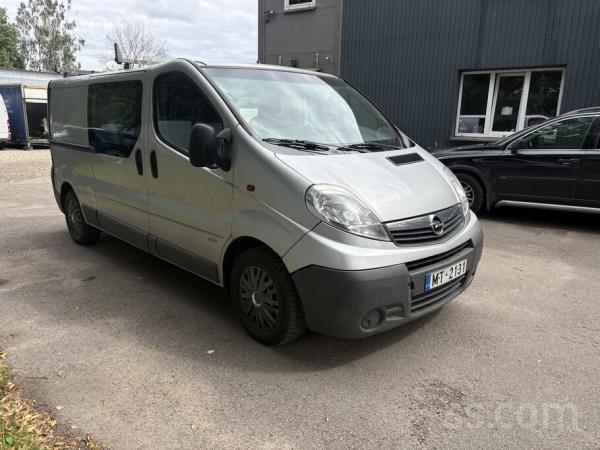 Pelēks Opel Vivaro 2010 Rīga, ar dzinēja tilpumu 2.00 L un nobraukumu 448 tūkst. km par 4800 €, foto 3 vietnē AUTOMOTO.COM.LV