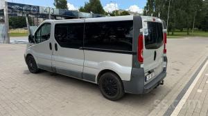 Pelēks Opel Vivaro 2010 Rēzekne, ar dzinēja tilpumu 2.50 L un nobraukumu 185 tūkst. km par 9500 €, foto 3 vietnē AUTOMOTO.COM.LV