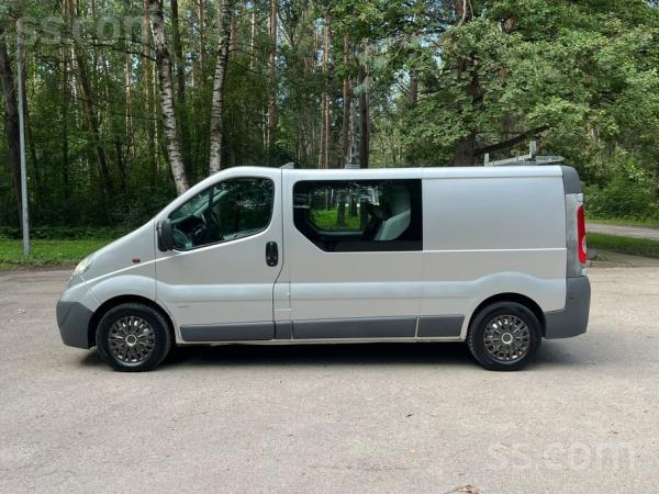 Pelēks Opel Vivaro 2010 Rīga, ar dzinēja tilpumu 2.00 L un nobraukumu 0 tūkst. km par 5490 €, foto 2 vietnē AUTOMOTO.COM.LV