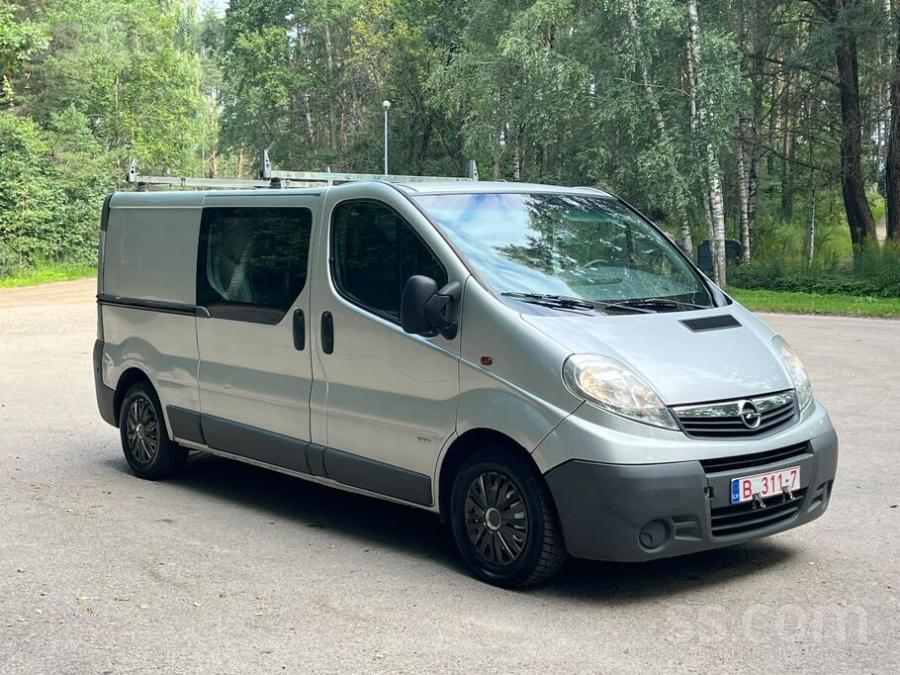Grey Opel Vivaro 2010 in Riga, with an engine capacity of 2.00 L and mileage of 0 thousand km for 5490 €, photo 8 on AUTOMOTO.COM.LV