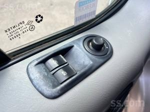 Grey Opel Vivaro 2010 in Riga, with an engine capacity of 2.00 L and mileage of 0 thousand km for 5490 €, photo 14 on AUTOMOTO.COM.LV