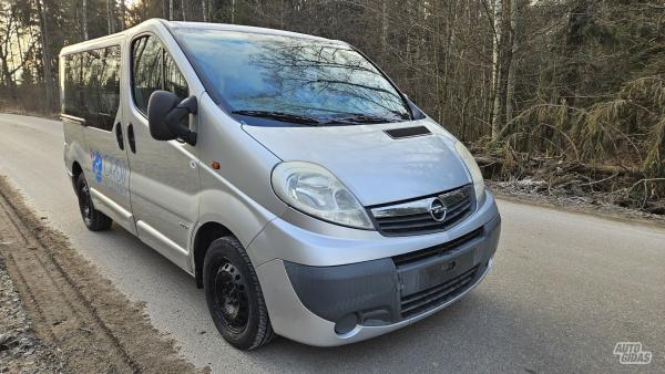 Pelēks Opel Vivaro 2011 Kauņa, ar dzinēja tilpumu 2.00 L un nobraukumu 94 tūkst. km par 9950 €, foto 1 vietnē AUTOMOTO.COM.LV