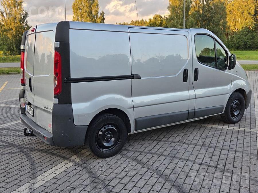 Pelēks Opel Vivaro 2011 Jelgava, ar dzinēja tilpumu 2.00 L un nobraukumu 343 tūkst. km par 3650 €, foto 9 vietnē AUTOMOTO.COM.LV